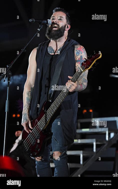 Skillet John Cooper Height At Sienna Schaw Blog