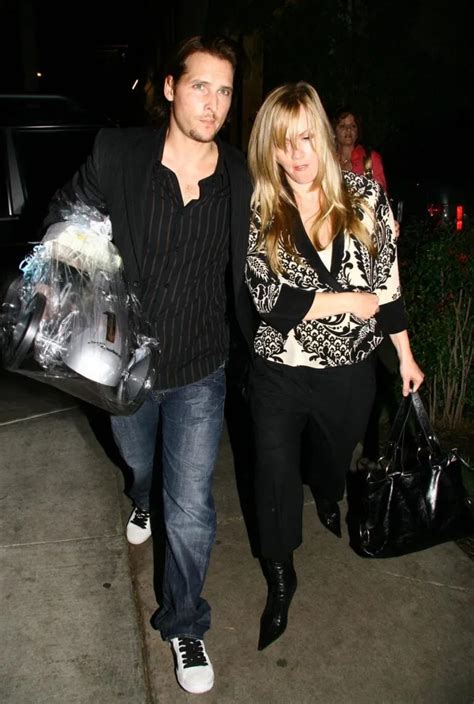 Jennie Garth Recalls The ‘echoing Question That Ended Her 11 Year Marriage Yahoo News Canada