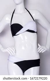 2338 Imágenes De Bikini Mannequin Imágenes Fotos Y Vectores De