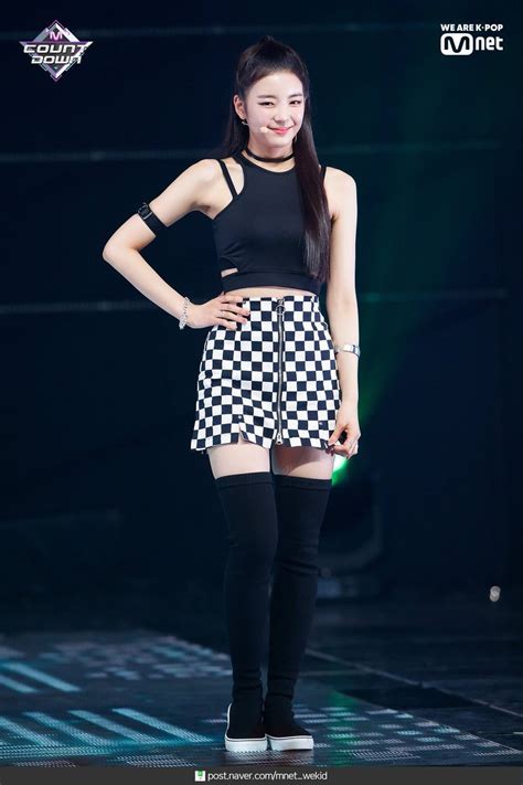 Lia Pics On Twitter Stage Outfits Kpop Outfits Outfits