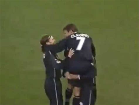 Gol Olímpico Del Piojo López En La Champions De 2001 Olé