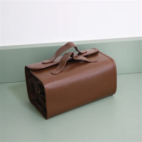 Well Organizer Travel Cosmetic Bag Top Handle Hanger Women Waterproof