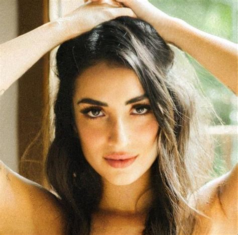 Boomerang Music Alice Fromer Lança Single “doce Verão” E Anuncia Seu