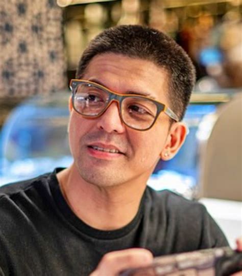 Mark Herras Suprises Jojo Mendrez During Press Conference Philnews