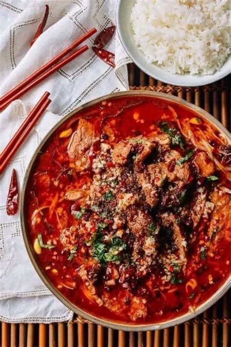 18 Spicy Hot Pot Recipes For Adventurous Eaters Fresh Diy Home