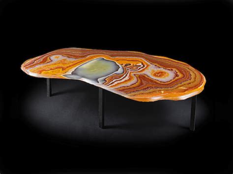Bonhams Extraodinaire Plaque Dagate Montée En Table Basse Immense Agate Geode Slab On Base
