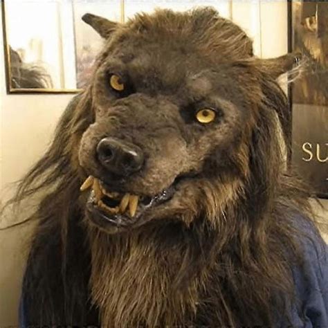 Werewolf Face Cover Glowing Eyes Movable Ears And Jaws For Halloween