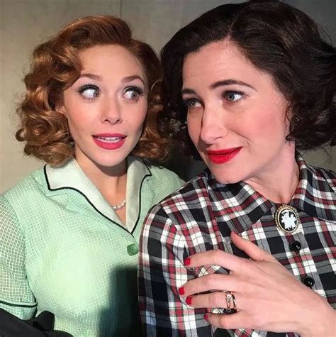 Elizabeth Olsen And Kathryn Hahn Scrolller