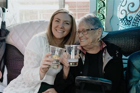 Seniorlivingadventures Foreveryoung Taylor Shaffer Riel Lnha