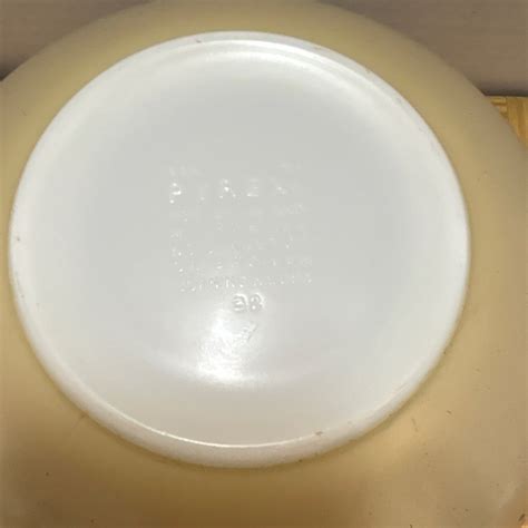 Pyrex Homesteaders Cinderella Nesting Mixing Bowls Set Vintage 401 402