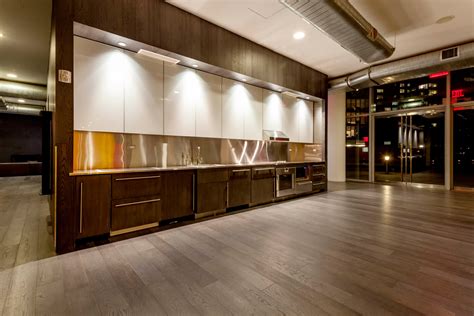 Hells Kitchen Apartments W Pool And Gym Mercedes House