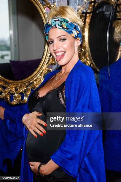396 Sarah Nowak Photos And High Res Pictures Getty Images