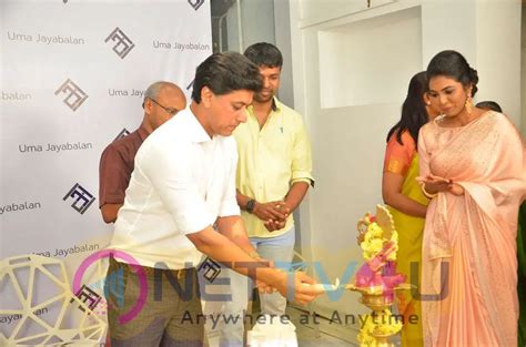 Stills Of Uma Jayabalan Photo Exhibition 486104 Movie Press Meet Pics Latest Event Images