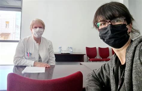 Stetoskop Jasna Valić Omikron Je I Dalje Prisutan I Lako Se širi Budimo Oprezni 2504