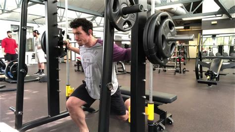 How To Smith Machine Bulgarian Split Squats Youtube