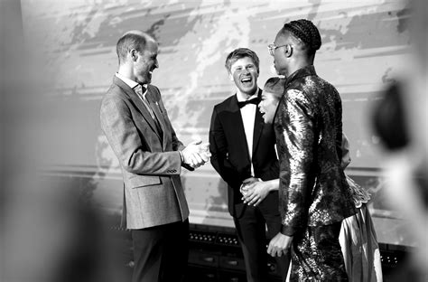 Prince William Honors Robert Irwins Late Father Steve Irwin