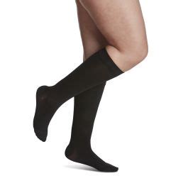 Sigvaris 842p Soft Opaque Closed Toe 20 30 Mmhg Compression Pantyhose