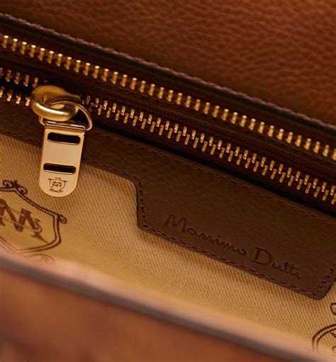 Massimo Dutti Bag Details