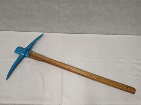 British Army Military Mod Pick Axe Holdfast T Newey Ltd