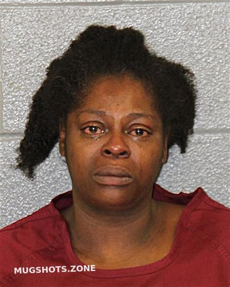 Curry Kasandra 03 26 2025 Mecklenburg County Mugshots Zone