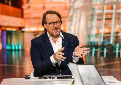 Michael Ferro Agrees To Sell All Of His Shares In Tronc The New York Times