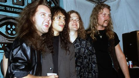 Metallican Menestyslevy Saavutti Jälleen Merkittävän Rajapyykin Vain