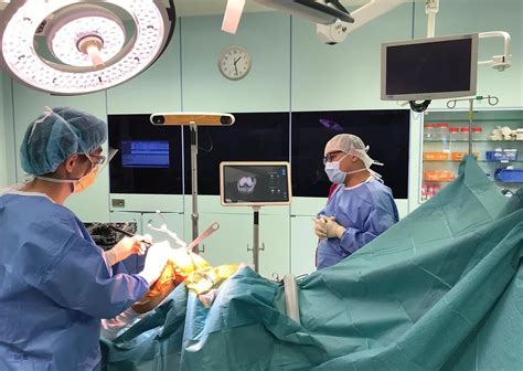 Centurion Orthopaedic Centre Computer Assisted Knee Replacement