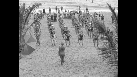 Bottomless Girls Stock Videos Und B Roll Filmmaterial Getty Images