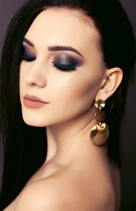 Gorgeous Girl With Evening Makeup And Accessories Stock Image Image