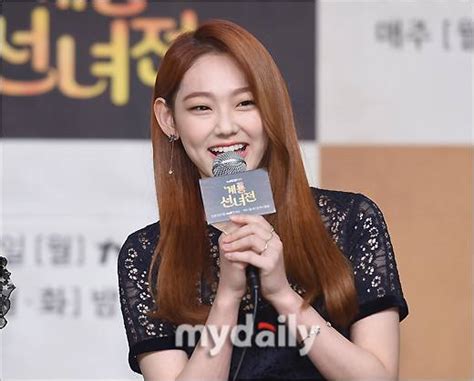 Md포토 구구단 미나 과즙미 터지는 치아미소