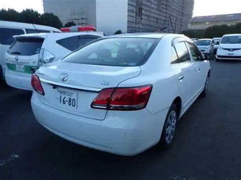Toyota Premio 2020 White F Cartheorybd
