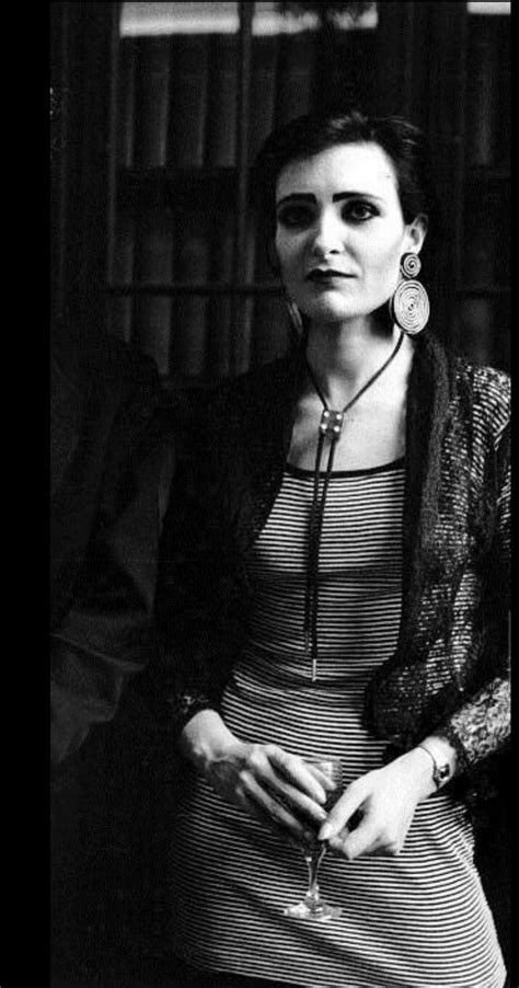 Pin By 🎵🎸🎵 On Siouxsie Sioux Siouxsie Sioux Provocative Clothing Siouxsie And The Banshees