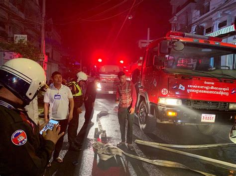 🔥ឆេះផ្ទះកាត់សម្លៀកបំពាក់មួយកន្លែងក្នុងខណ្ឌបឹងកេងកង