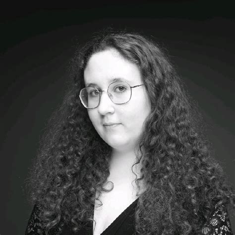 Chloé Hoste Vendeuse Kusmi Tea Linkedin Chloé Hoste