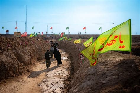 تصاویر یادمان نهر خین و روایتگری حاج حسین یکتا 1 سایت رسمی حاج حسین یکتا