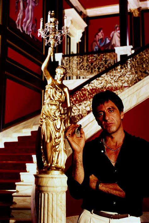 The World Is Yours Scarface Statue Scarface “the World Is Yours”