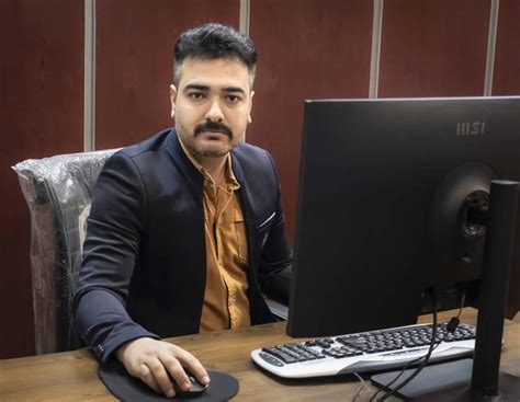 وحید سروی تاجر آرادی