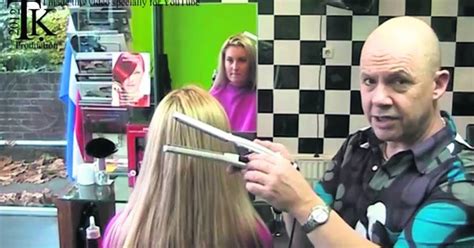 Kapper Theo Knoop Knipt Voor Miljoenen Youtube Kijkers Overig Bndestemnl