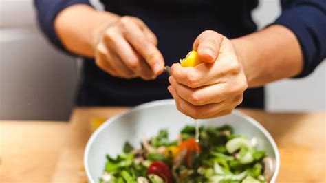 5 Key Signs You Have Cryptosporidium Bug As Parasite Found In Ready To Eat Veg Mirror Online