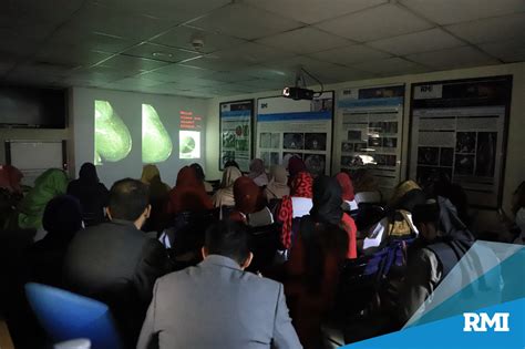 Radiology Department Hosts Informative Breast Radiography Workshop Rmi
