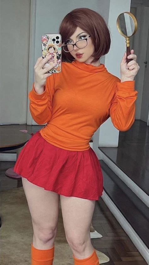 Velma Dinkley Cosplay