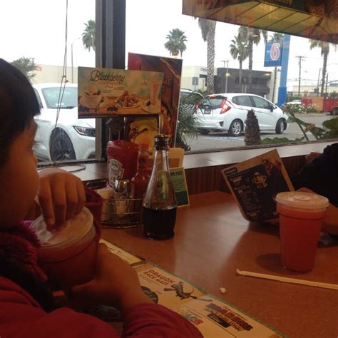 Dennys Now Closed Diner In East Anaheim