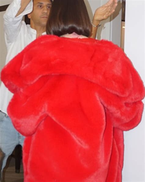 Selena Gomez London Event Red Fur Coat Ny Jacket