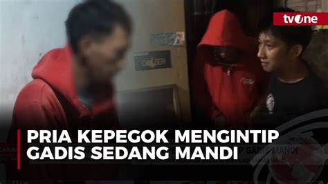 Pria Mesum Kepergok Intip Seorang Gadis Sedang Mandi Tvone Youtube