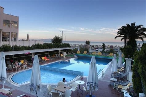 Buyuk Berk 4 звезди Айвалък Дорис Травел