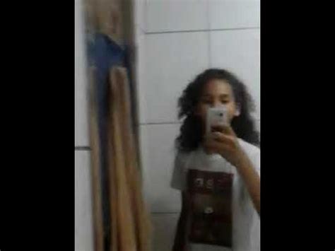 Tirando A Roupa Da Escola Youtube
