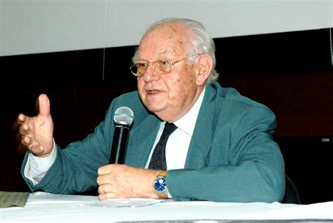 Ignacy Sachs Economista Francês Considerado O Criador Do Termo Desenvolvimento Sustentável