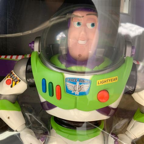 Disney D23 Toy Story Figure Talking Buzz Lightyear Limited Edition 400