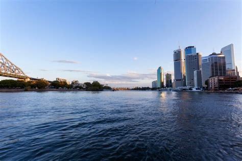 Premium Photo City Skyline Of Brisbane Australia Evening