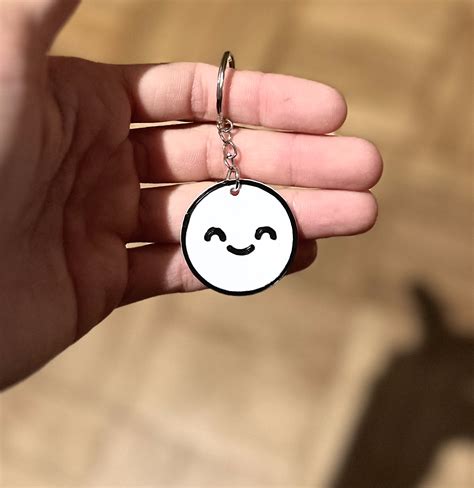 3d File Kawaii Face Keychain 🗝️・3d Printing Model To Download・cults